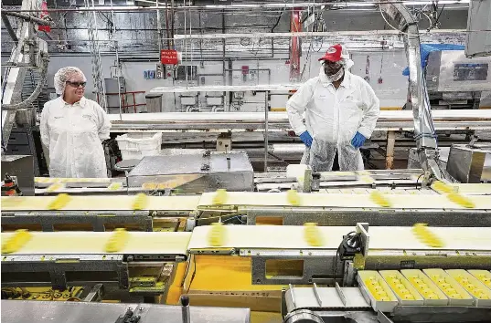 GO INSIDE THE FACTORY WHERE PEEPS ARE MADE How many Peeps are made each ...