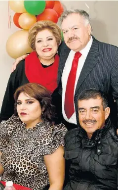 Disfrutan de agradable convivenci­a - PressReader