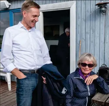 Kan ikke se tilbage på guldbryllu­p - PressReader