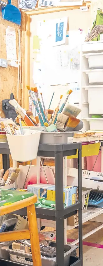 Pictures of loss and perseveran­ce - PressReader