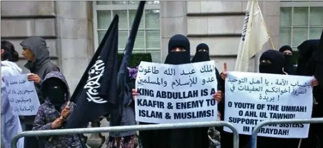 Girl with ‘jihadi’ flag sparks outrage - PressReader