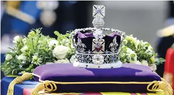 Glittering with diamonds, the crown jewel of the ceremony - PressReader