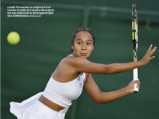 Leylah Fernandez s’incline dans une drôle de rencontre - PressReader