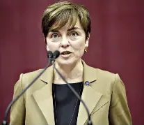 IMMIGRATIO­N - PressReader