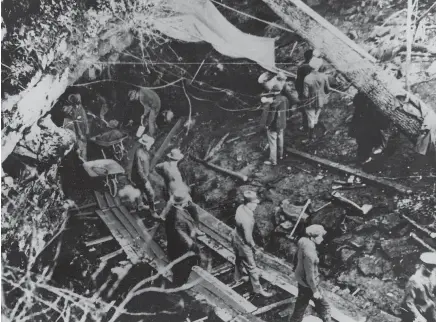 100 years ago, an explorer got stuck in a Ky. cave for 17 days ...