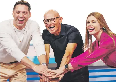 Lleva su alegría y creativdad - PressReader