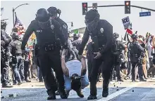 ‘Politicisi­ng the armed forces’ - PressReader