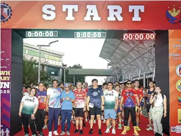 DPWH VII kicks off 127th Anniversar­y Sportsfest with Fun Run - PressReader