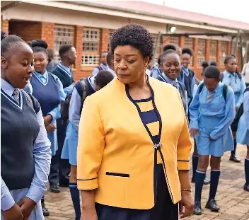 Skeem Saam’s lead actress powers on - PressReader