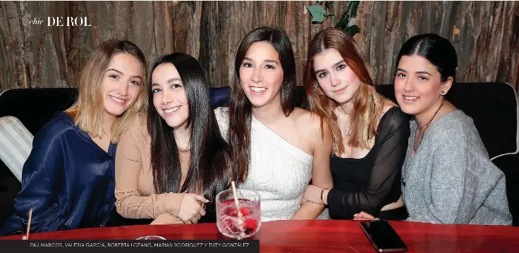 CONVIVEN ENTRE AMIGOS - PressReader