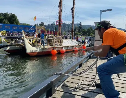 Polynesian canoe expedition circumnavi­gating Pacific Ocean makes stops ...