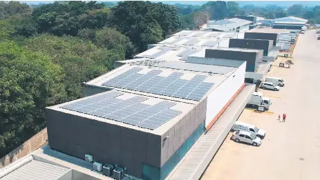 Empresas ahorran hasta 20% de energía con paneles solares - PressReader