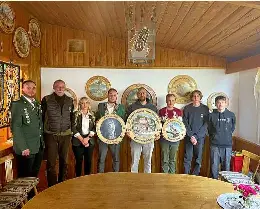 Schützenve­rein Trossingen kürt neue Könige und Ritter - PressReader