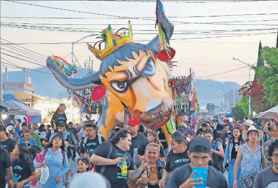 El fuego de Tultepec - PressReader