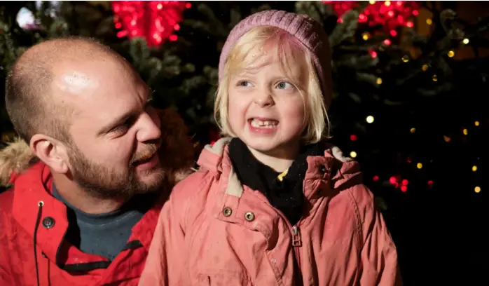 Pendle-Mímir finner julegleden på teater - PressReader