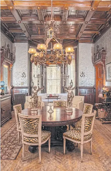 ROLL UP! ROLL UP! - PressReader