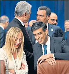 Sunak and Meloni discover a diplomatic community - PressReader