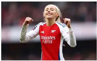 Chloe Kelly called into England squad after Beth Mead pulls out injured - PressReader