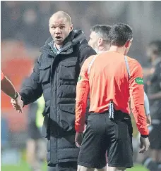 Neilson reveals mixed news on triple injury trouble and criticises ref ...