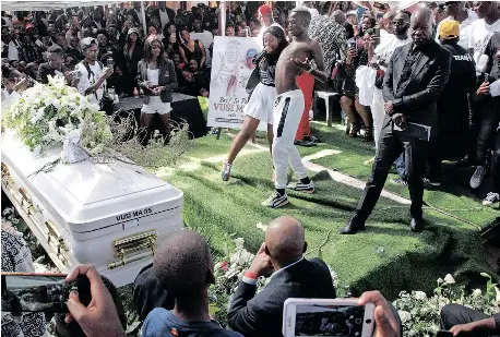 Big send-off for slain musician Vusi Ma R5 - PressReader