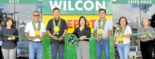 Wilcon strengthen­s foothold in the North, opens 81st store in La Union ...
