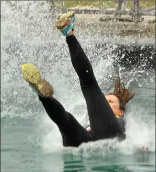 Susanna shows she can always make a splash - PressReader