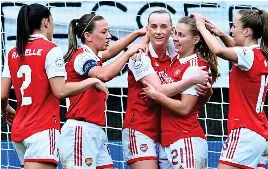 Against all odds, fearless Arsenal keep dream alive - PressReader