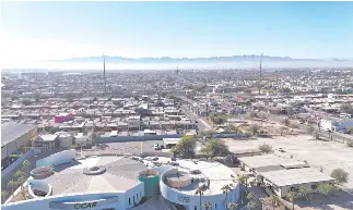 PRENDE ALERTA ‘MORADA’ POR CONTAMINAC­IÓN - PressReader