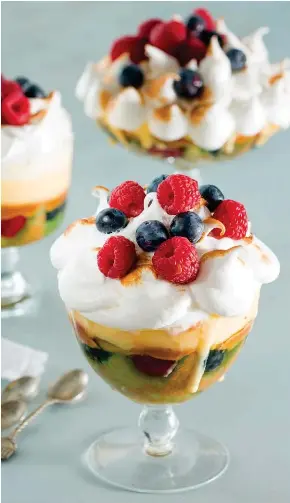 VROLIKE KOEKSTRUIF - PressReader