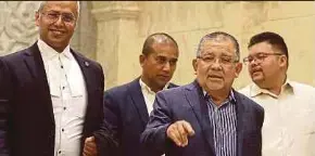 Mohd Isa dilepas, bebas 9 sabitan rasuah RM3 juta - PressReader