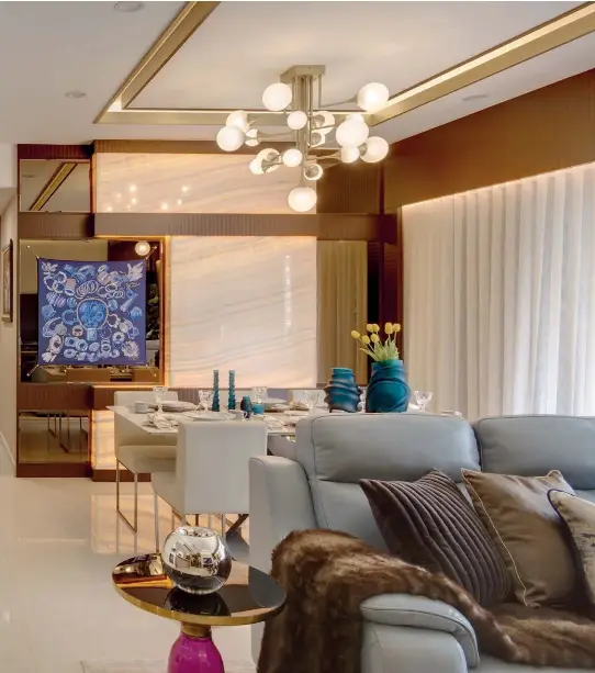 FUNCTIONAL CHIC - PressReader