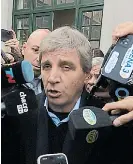 El Presidente apoyó a Caputo por quejarse de la tapa de Clarín ...