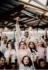 Tommie Smith tombe à poing nommé - PressReader