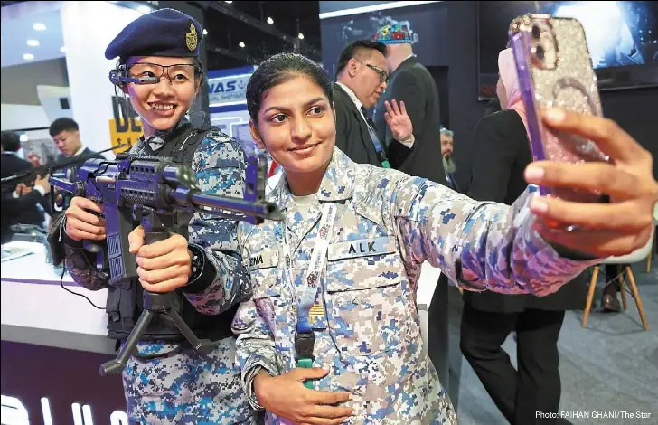 Shooting stars - PressReader