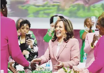 KAMALA HARRIS SE ENFOCA EN SU HISTORIA PERSONAL - PressReader