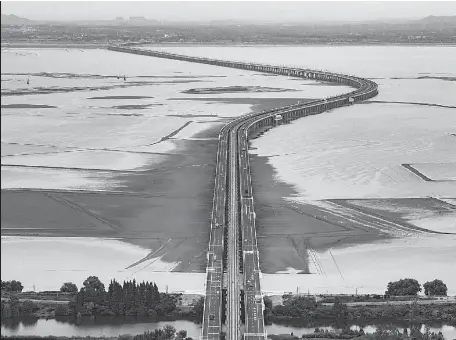 Drought risks running water dry in Jiangxi - PressReader