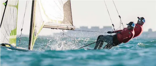 THE HEROES RETURN TO A WARM WELCOME - PressReader