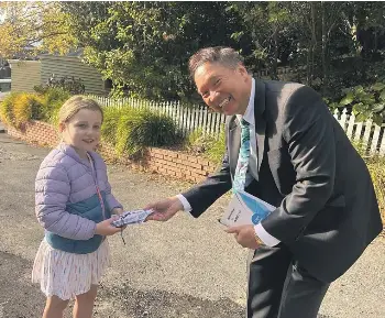 Kids ‘save Khandallah pool’ art moved before councillor visit - PressReader