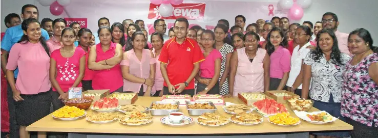 CJ Patel Company staff commemorat­e Pinktober - PressReader