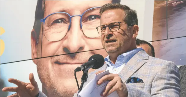 NOVA SCOTIA PREMIER TIM HOUSTON ASKED BLOC QUEBECOIS LEADER YVES ...