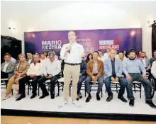 Presenta Riestra a su equipo de campaña - PressReader