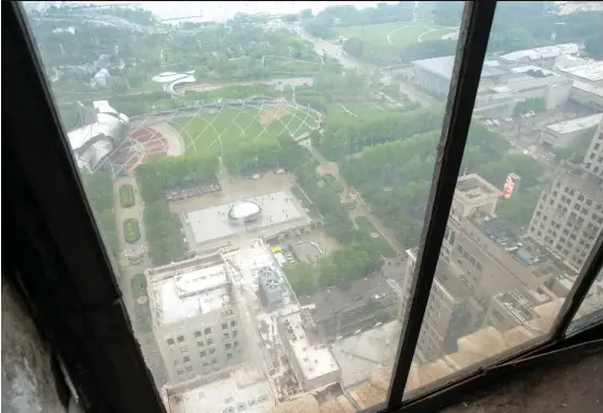 KILLER VIEWS - PressReader