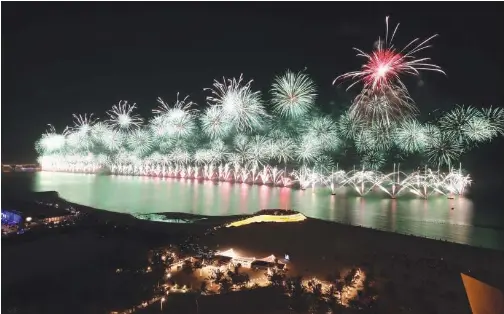 Millions set to witness dazzling UAE fireworks - PressReader