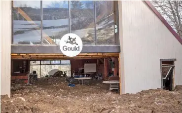 Storms and flooding knock out electricit­y for New Englanders - PressReader