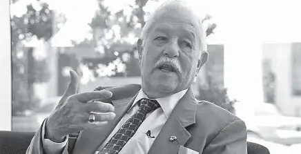 Entre cuerdas y poemas - PressReader