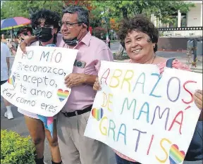 Fiesta, color, dolor y orgullo - PressReader