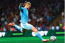 EA fields female players – finally – but FC 24 remains familiar to Fifa loyalists - PressReader