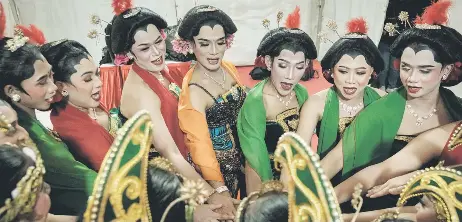 Indonesian dancers keep the beat for ancient drag tradition - PressReader