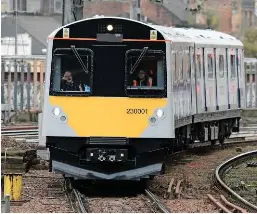 GWR and Vivarail to start trials of battery-powered Class 230 on ...