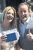 Insaurrald­e se escudó en Jésica Cirio - PressReader